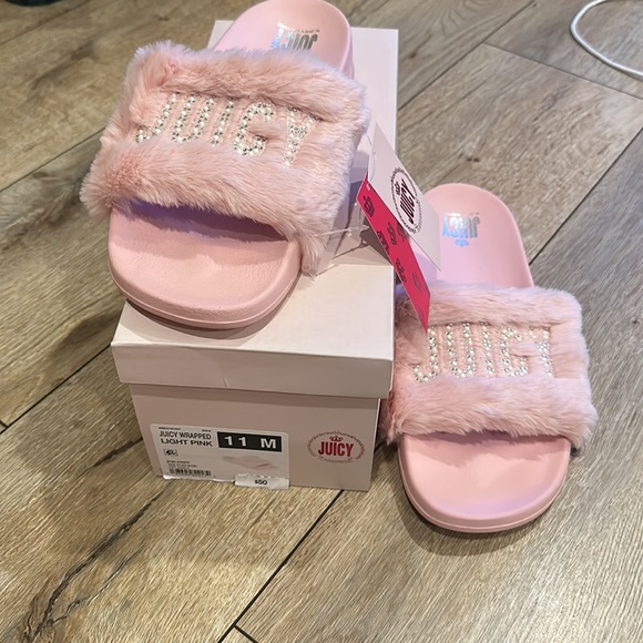 Juicy Couture | Shoes | Juicy Couture Light Pink Fuzzy Bling Slides ...